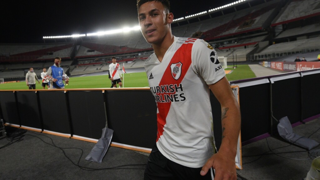 El nuevo posible destino de Tomás Lecanda: el defensor podría ...