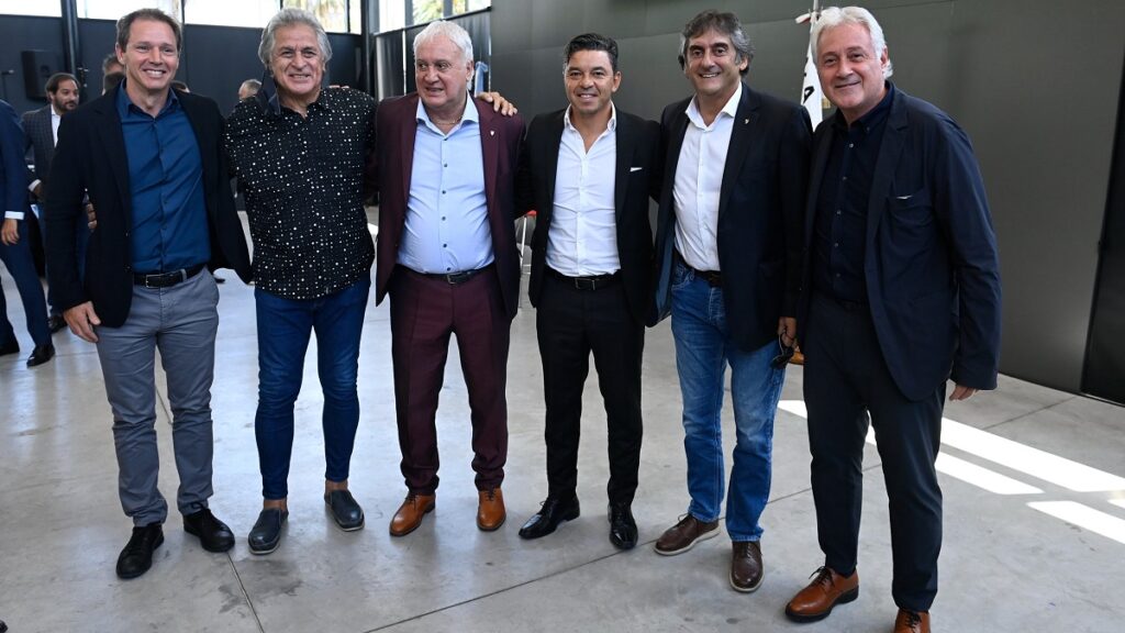 "Qué pinta tienen": el divertido cruce de Marcelo Gallardo con Alonso y ...