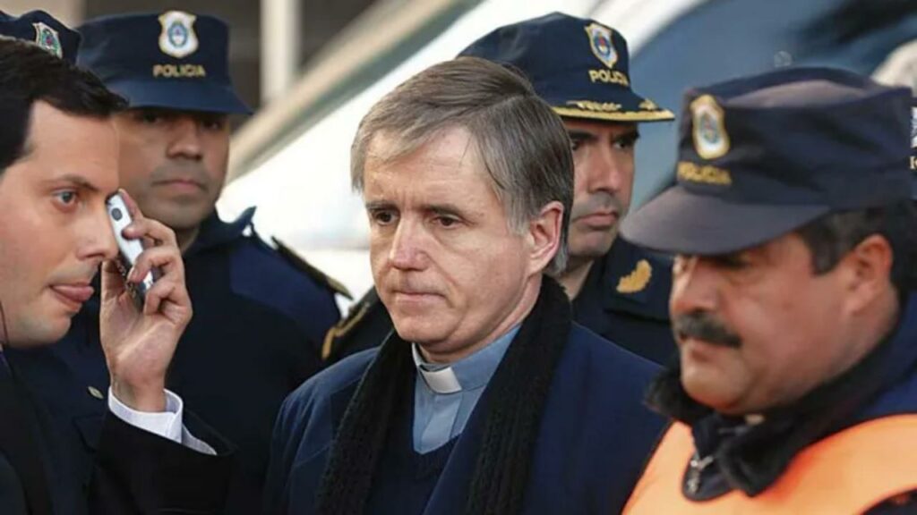 El cura Julio Grassi está cerca de recibir la libertad condicional - El ...