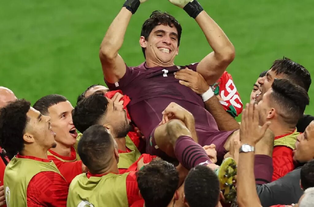 La historia de Bono: El portero del Sevilla que acabó con la ilusión de ...