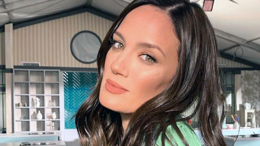 Paula Chaves y un tierno momento junto a su perro - El Intransigente